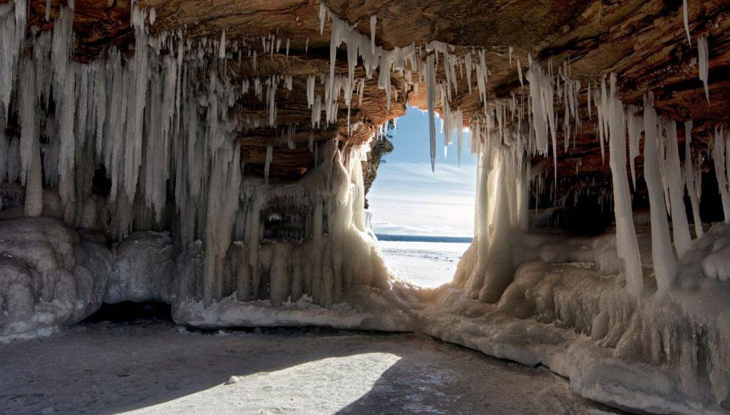 6 Best Caves In Wisconsin You Can Visit In 2024 - Wisconsin Wanderings